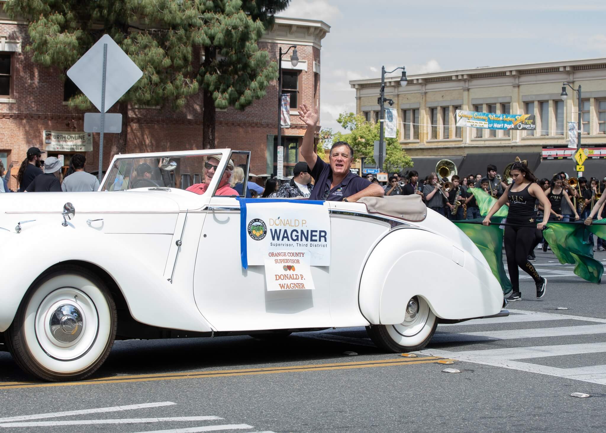 Orange May Parade - Orange Chamber of Commerce